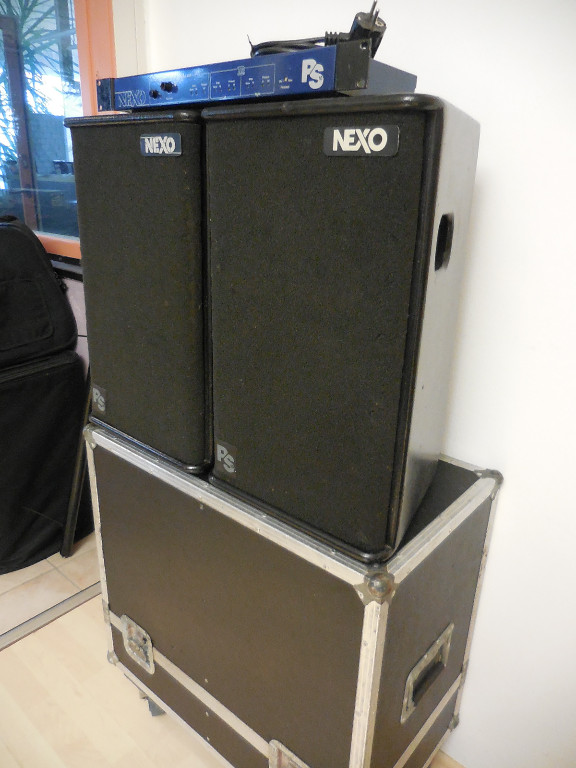 NEXO PS 10 SET PS10 TD Controller Haubencase mit Blue Wheels Amping in ...