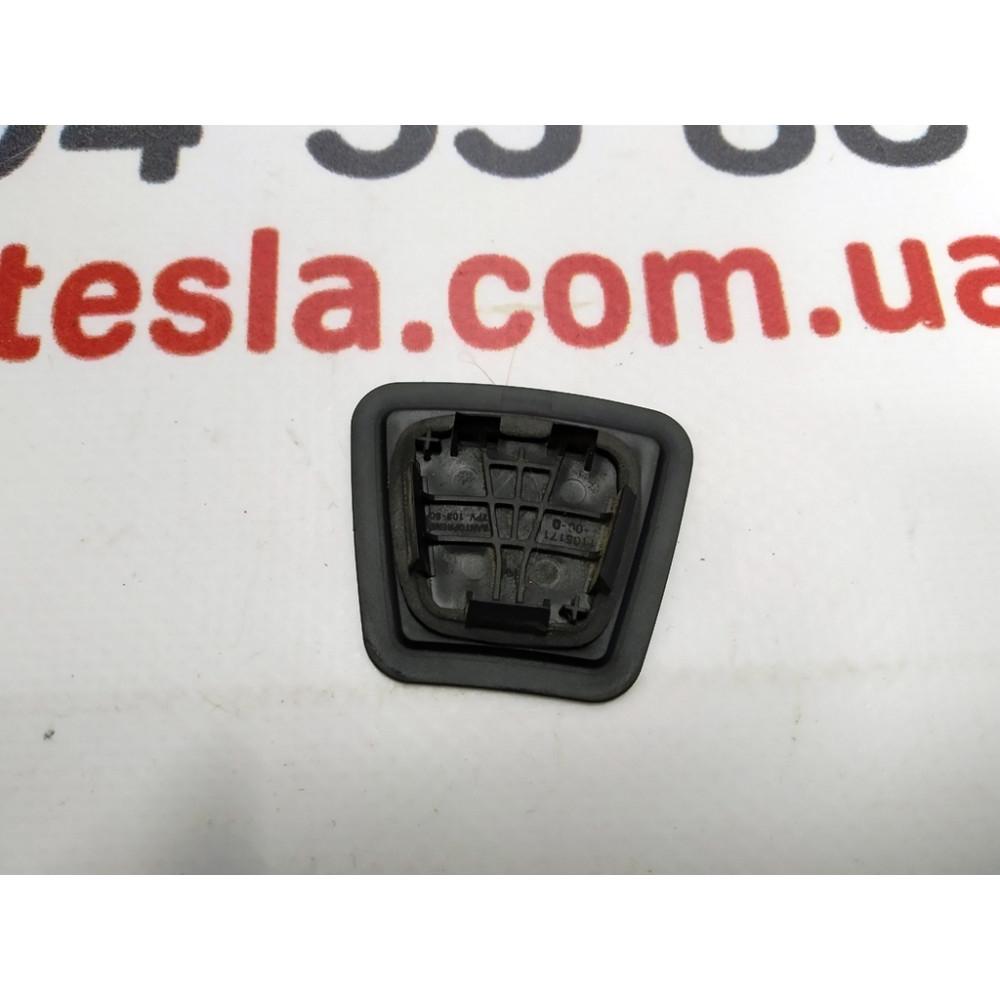 1105171 00 Abdeckung Kunststoffschraubentür vorne hinten links Tesla ...
