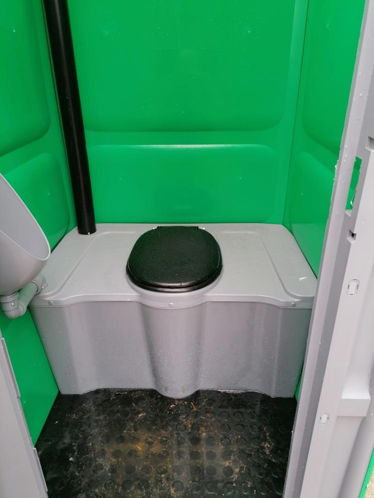 Klo Toilette WC Party Kabine Baustelle Mobile in Sensweiler | Handwerk ...