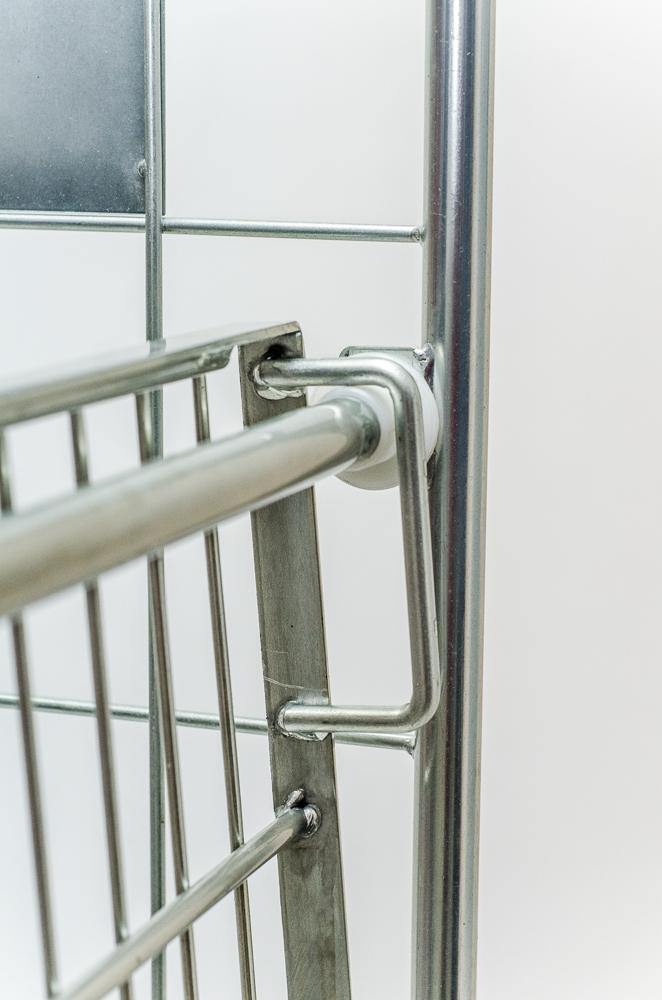 Gitter Rollcontainer KM für Wäschelogistik in Krankenhäusern in Prague ...